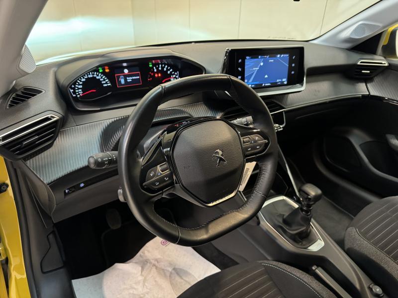 Peugeot 208 1.2i Style 100PK - 4.853 km - nl