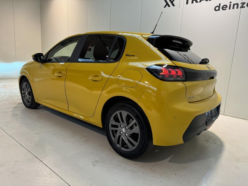 Peugeot 208 1.2i Style 100PK - 4.853 km - nl